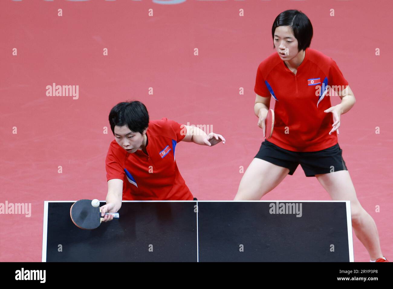 Hangzhou, China's Zhejiang Province. 2nd Oct, 2023. Cha Suyong(R)/Pak ...