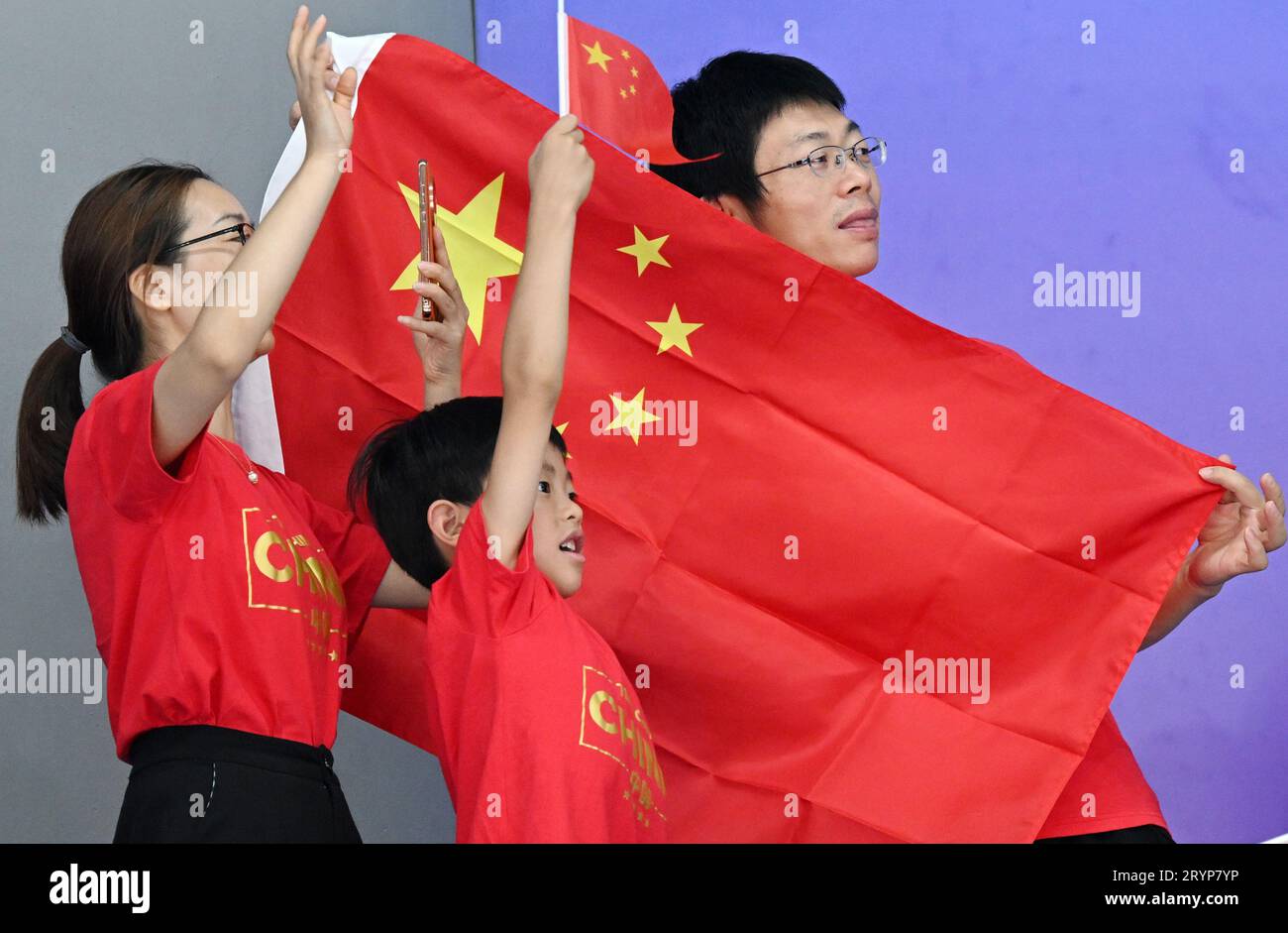 Hangzhou, China's Zhejiang Province. 2nd Oct, 2023. Spectators watch ...