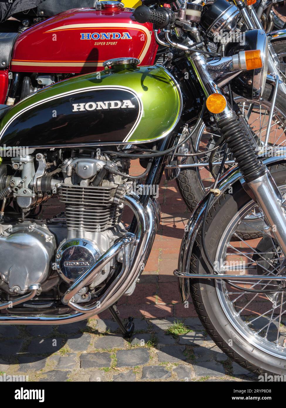 Old bikes hi-res stock photography and images - Alamy