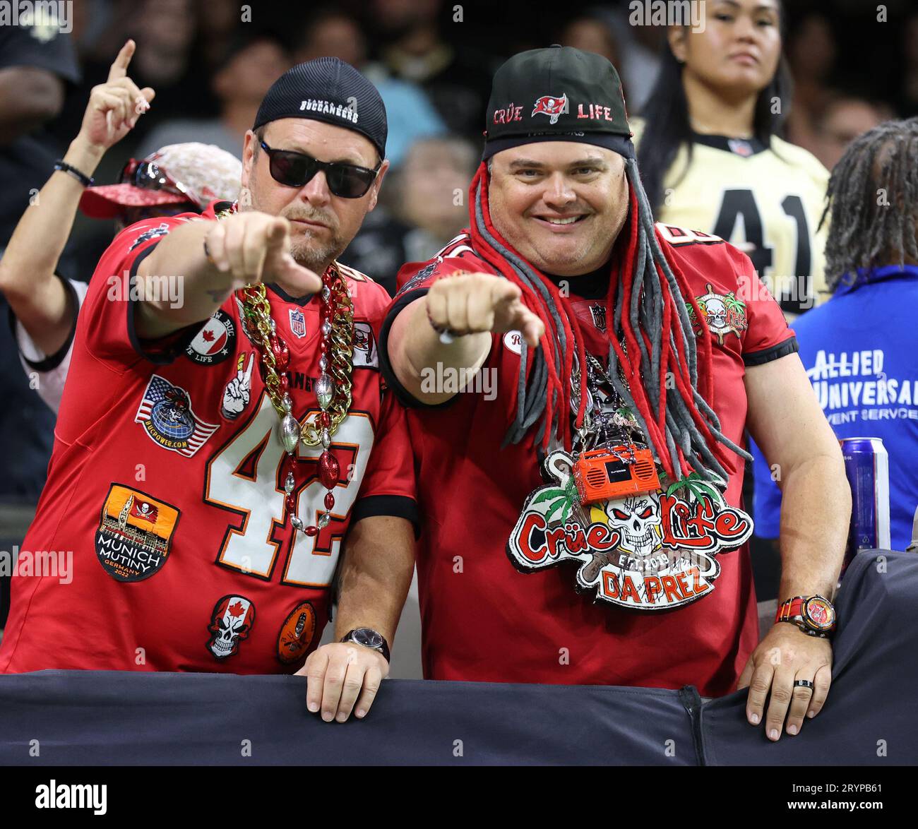 Tampa bay buccaneers fans hi-res stock photography and images - Alamy