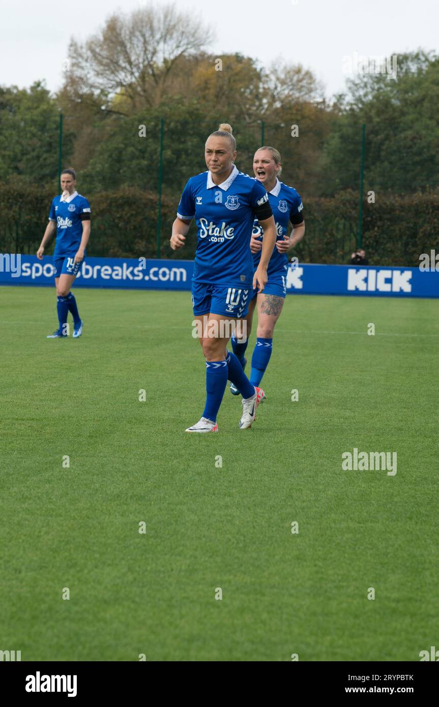 Sophie baggaley 32 hi-res stock photography and images - Alamy