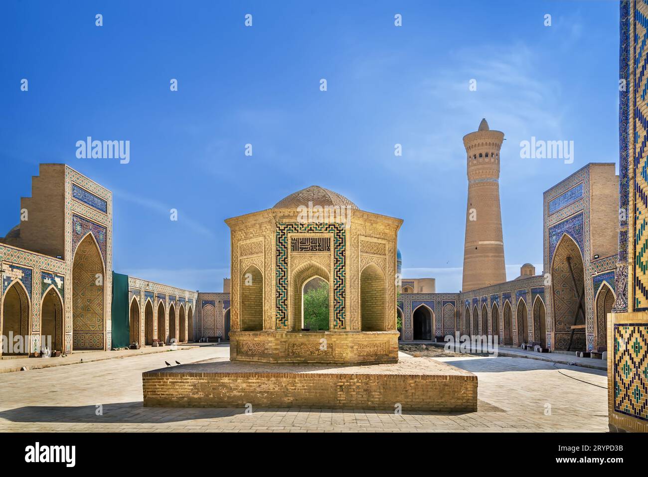 Courtyard po kalyan bukhara hi-res stock photography and images - Alamy