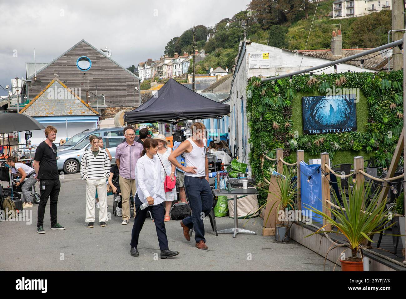 Beyond Paradise BBC television series, live filming in Looe Cornwall in ...