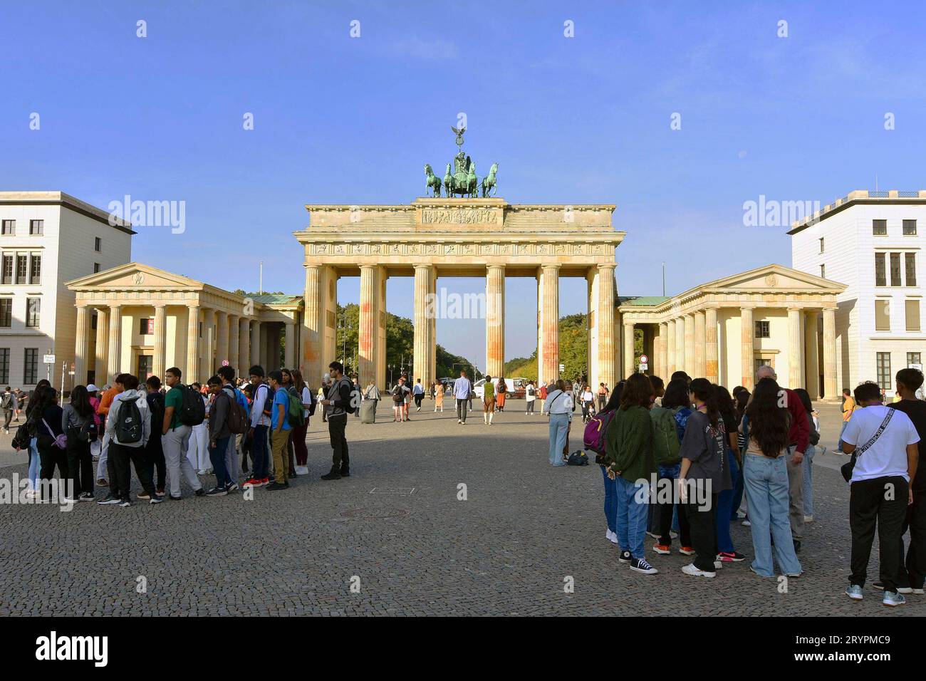 Farbanschlag der Letzte Generation auf das Brandenburger Tor auch zum ...
