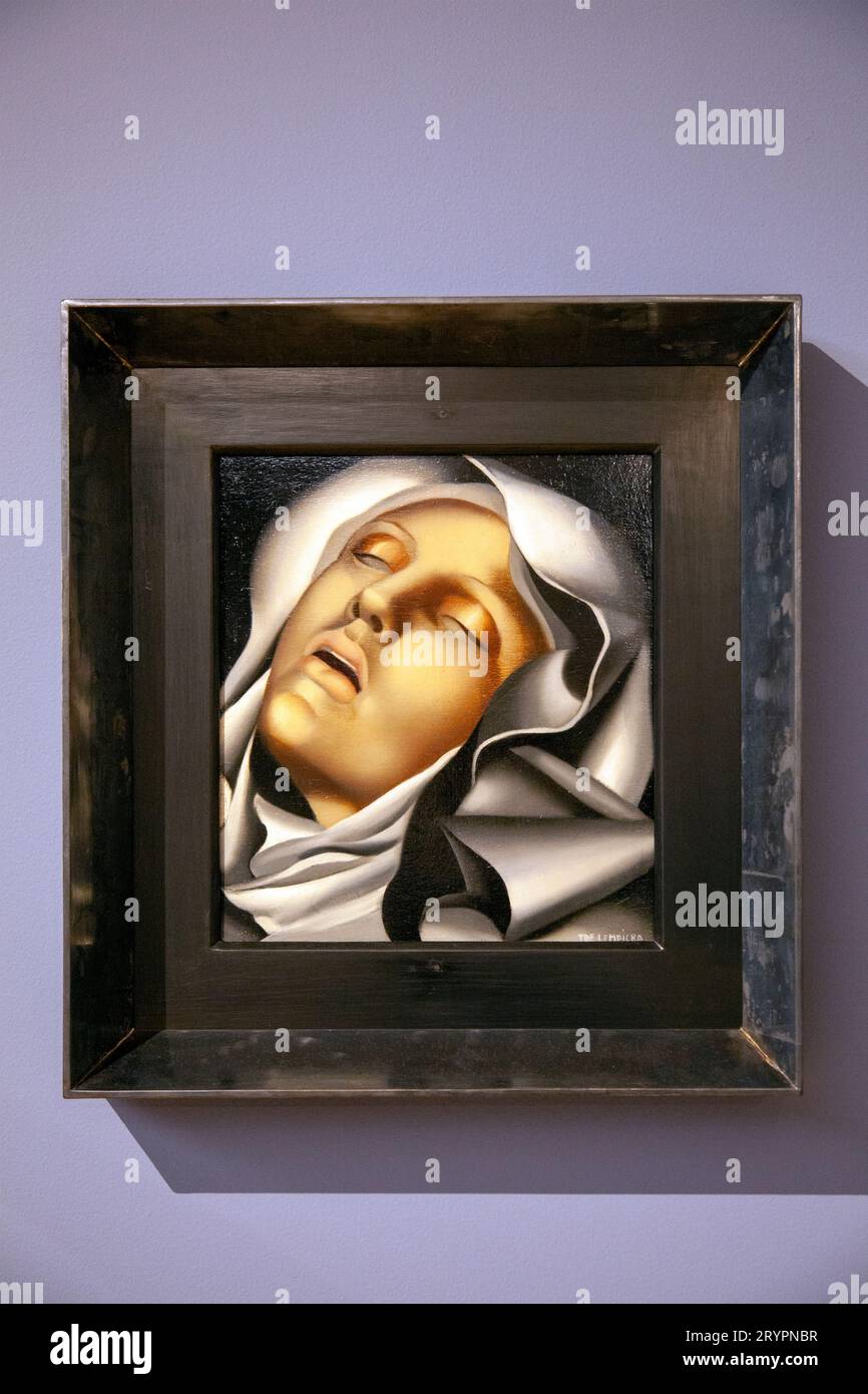 Tamara De Lempicka's 'Saint Teresa of Jesus' at Museo Soumaya in Mexcio ...