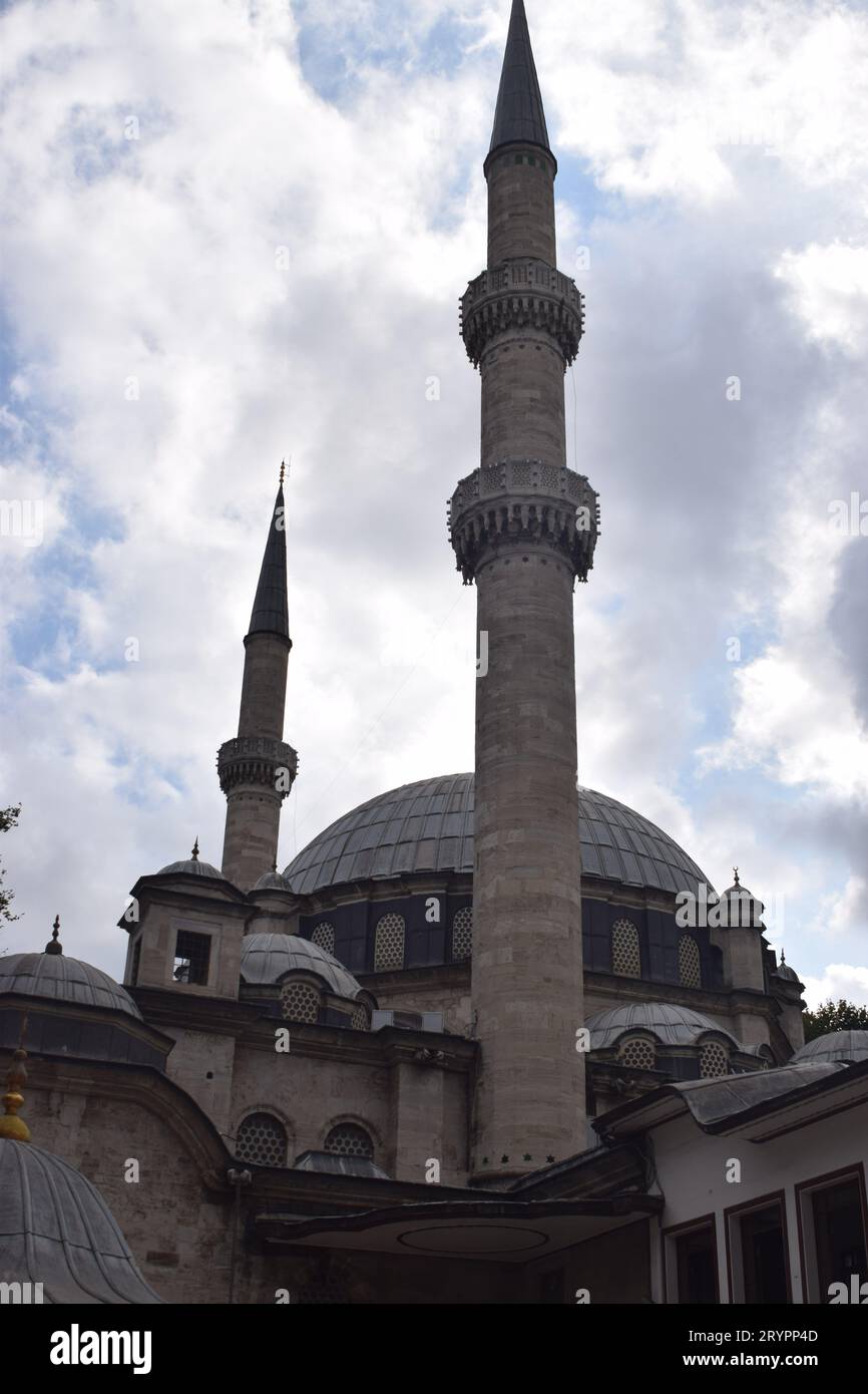 exterior view of mosques in Istanbul Stock Photo - Alamy