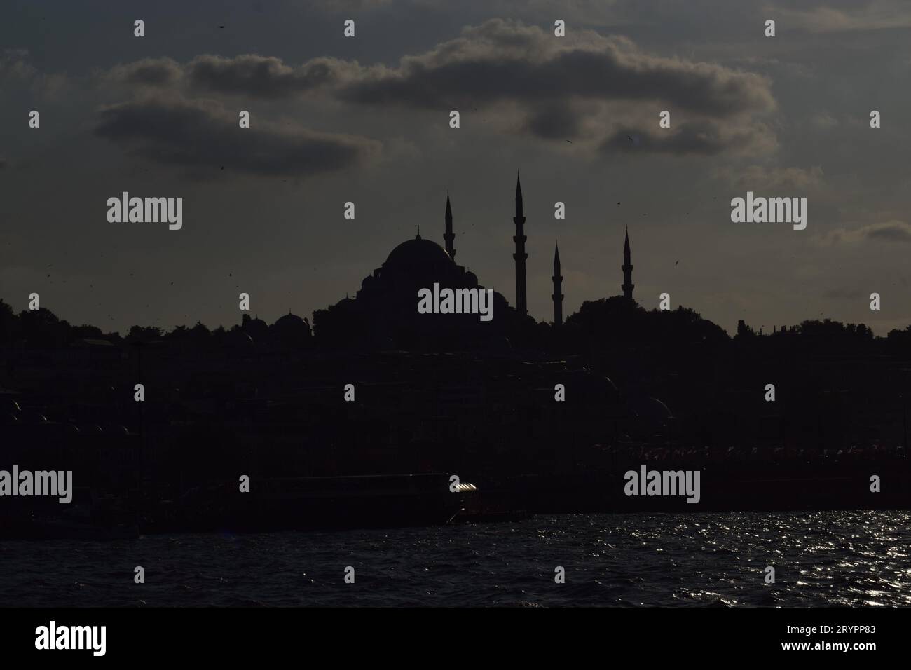 Profile of the istanbul skyline hi-res stock photography and images - Alamy