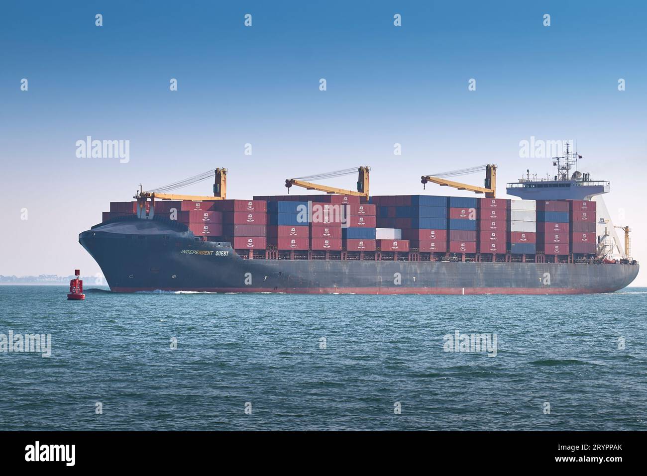 Feedermax containership hi-res stock photography and images - Alamy