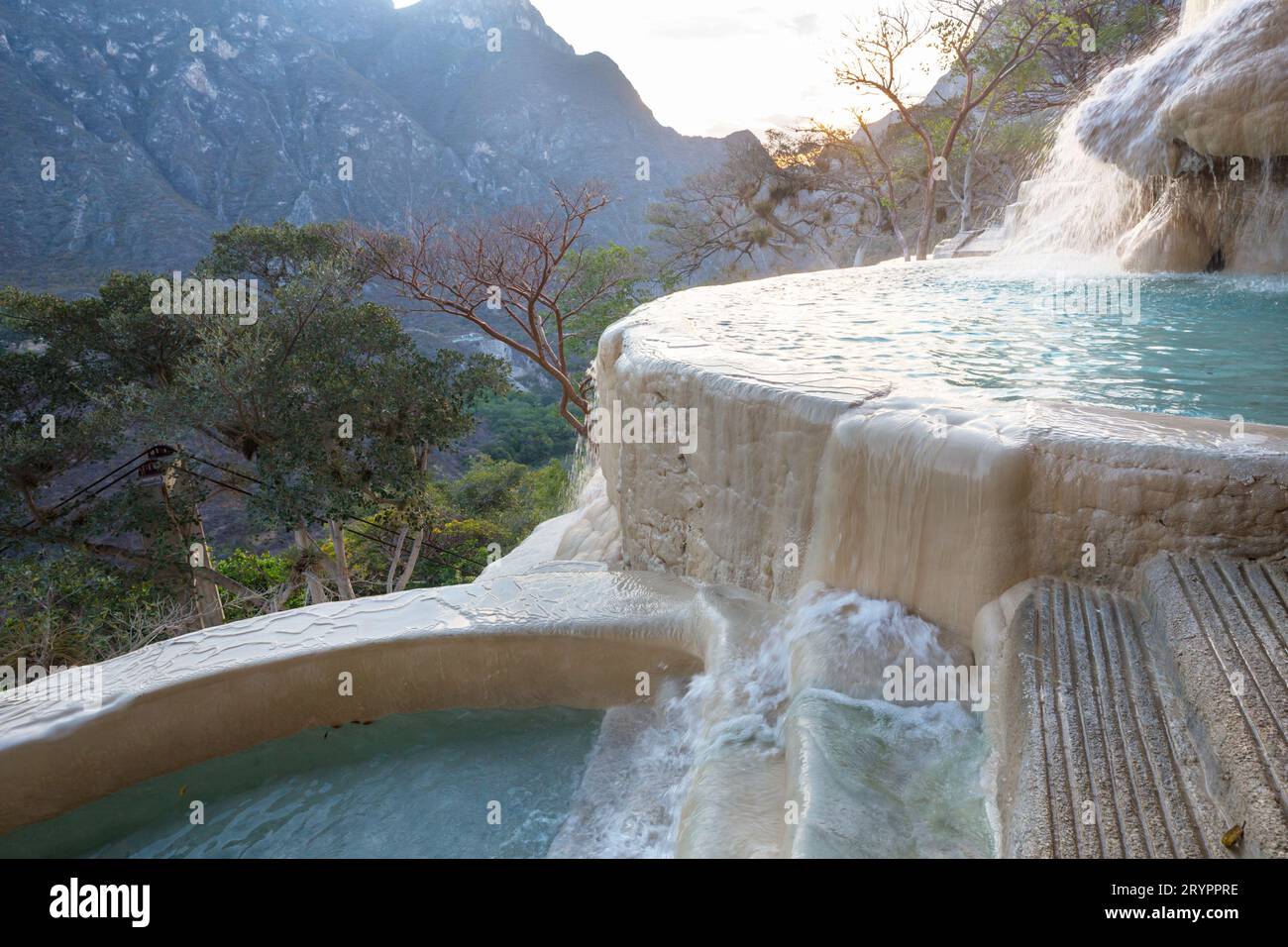 Las grutas de tolantongo hi-res stock photography and images - Alamy