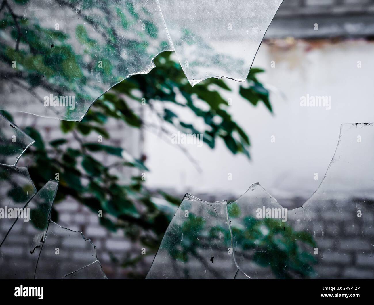 Broken view hi-res stock photography and images - Alamy