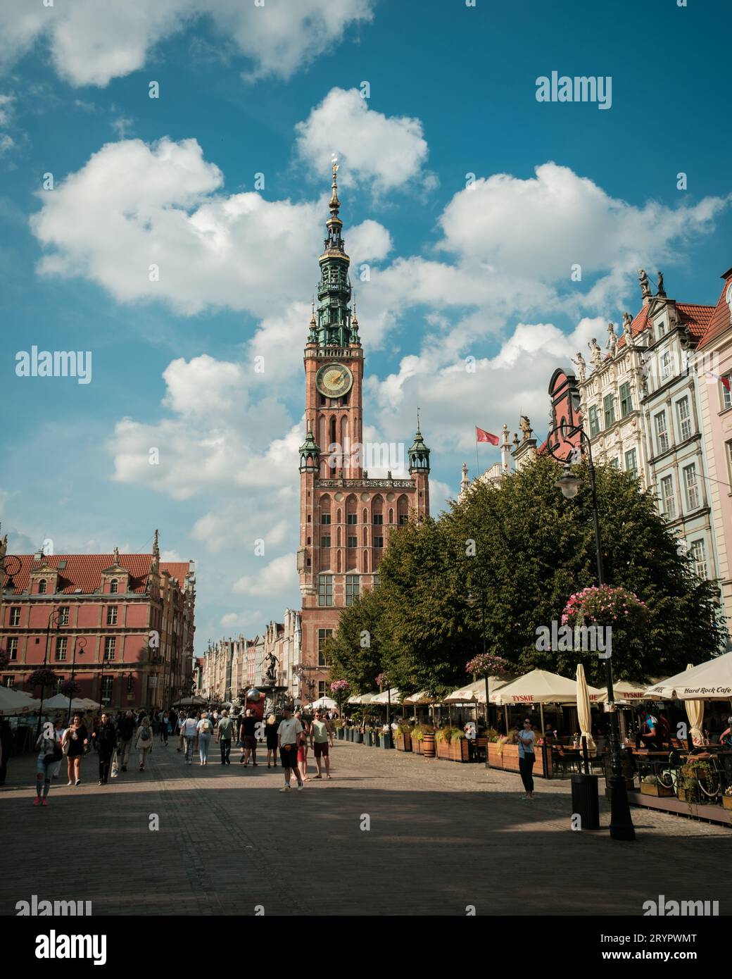 Main town hall hi-res stock photography and images - Alamy