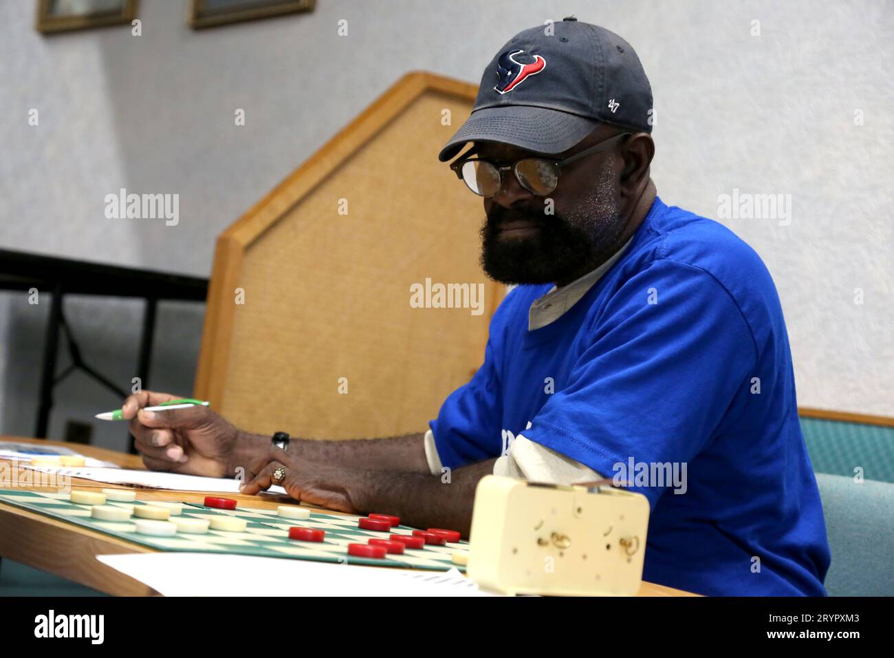 Barbadian draughts grand master, Jack Francis competing in the Scottish ...