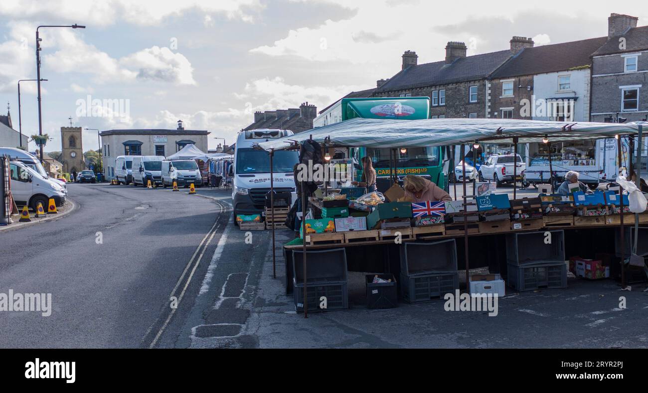 Market day in Leyburn,North Yorkshire,England,UK Stock Photo - Alamy
