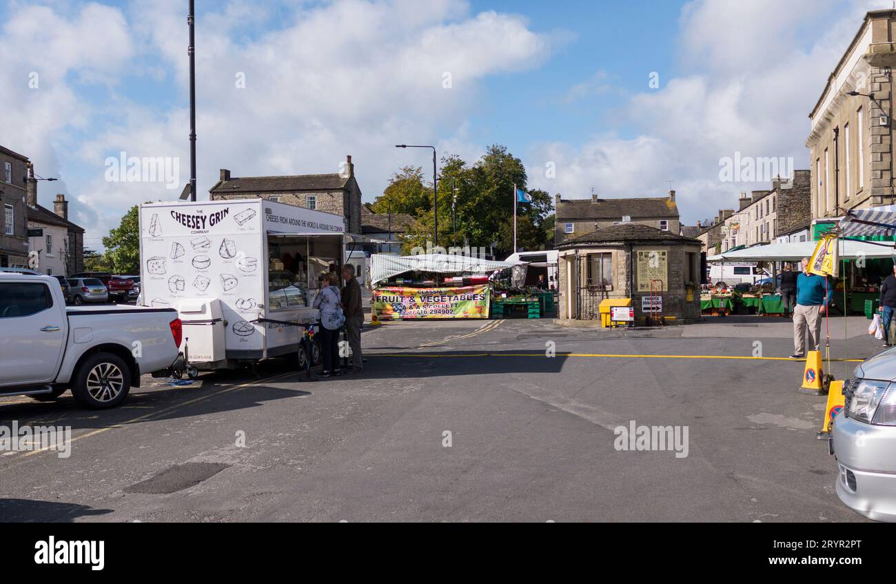 Market day in Leyburn,North Yorkshire,England,UK Stock Photo - Alamy