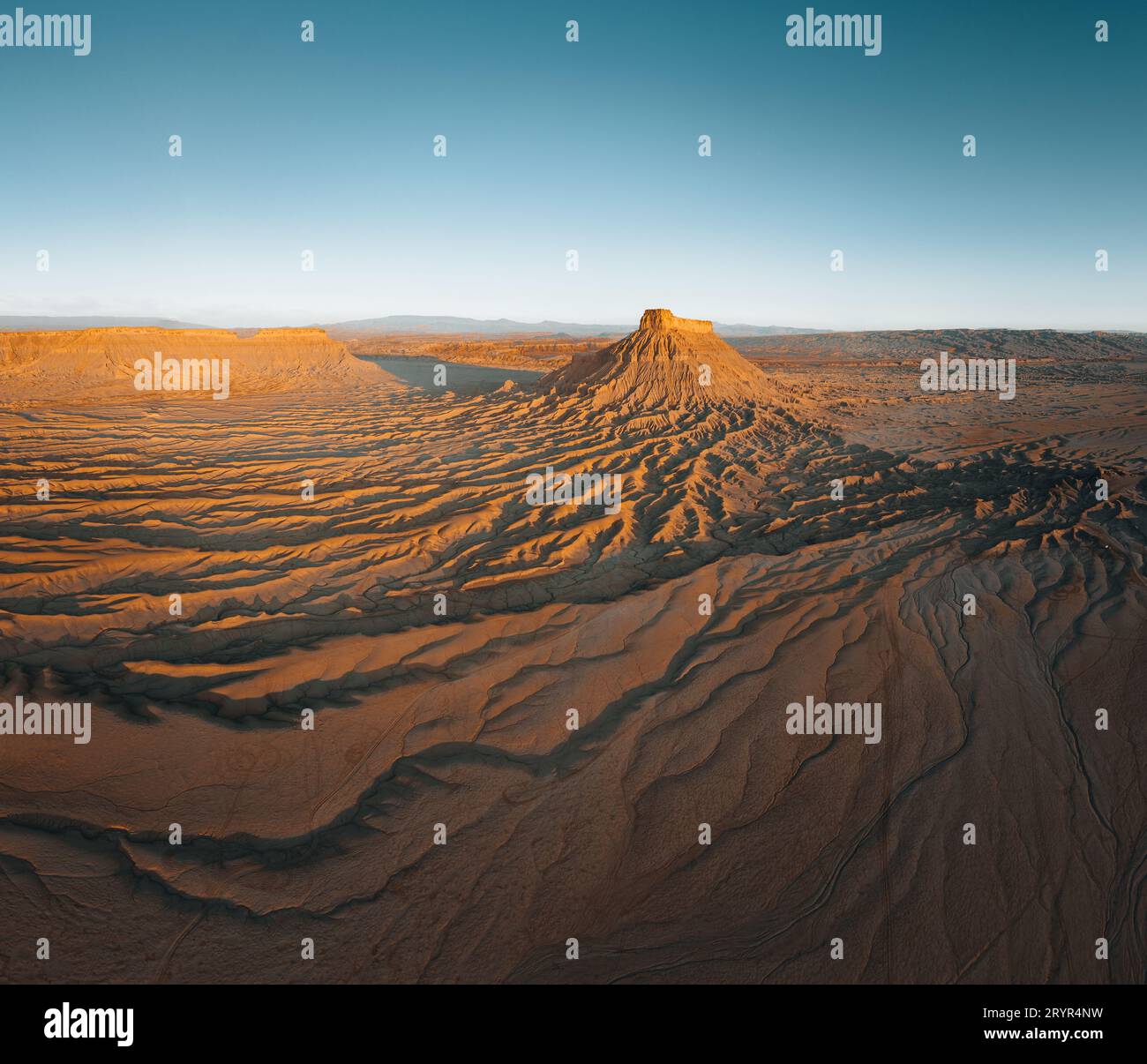 Caineville mesa usa utah hi-res stock photography and images - Alamy