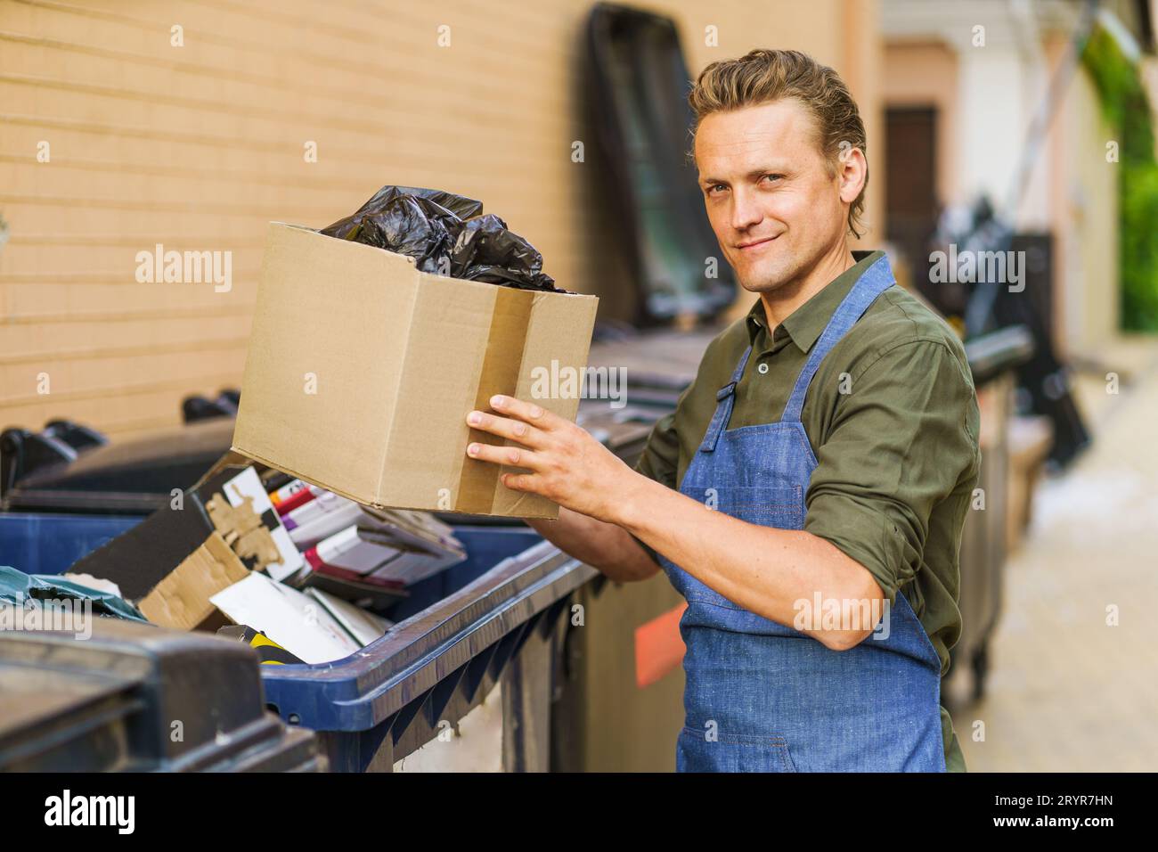 Throwing garbage hi-res stock photography and images - Alamy