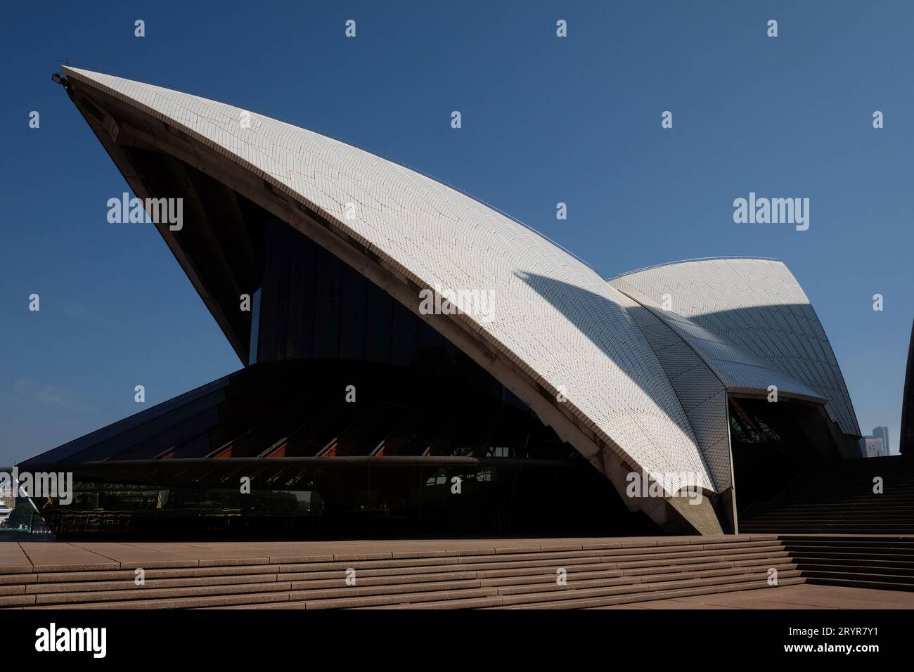Sydney opera house walls hi-res stock photography and images - Alamy