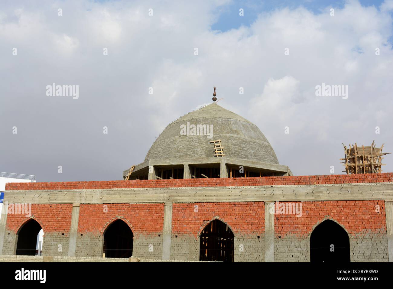 A new mosque under construction, building a new grand Masjid mosque in ...