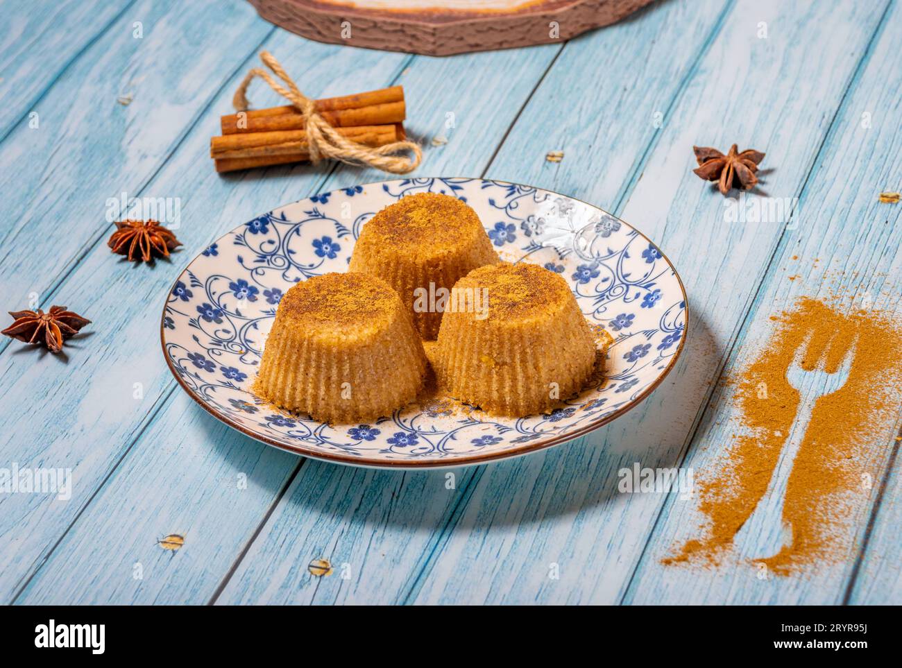 Greek halvah hi-res stock photography and images - Alamy