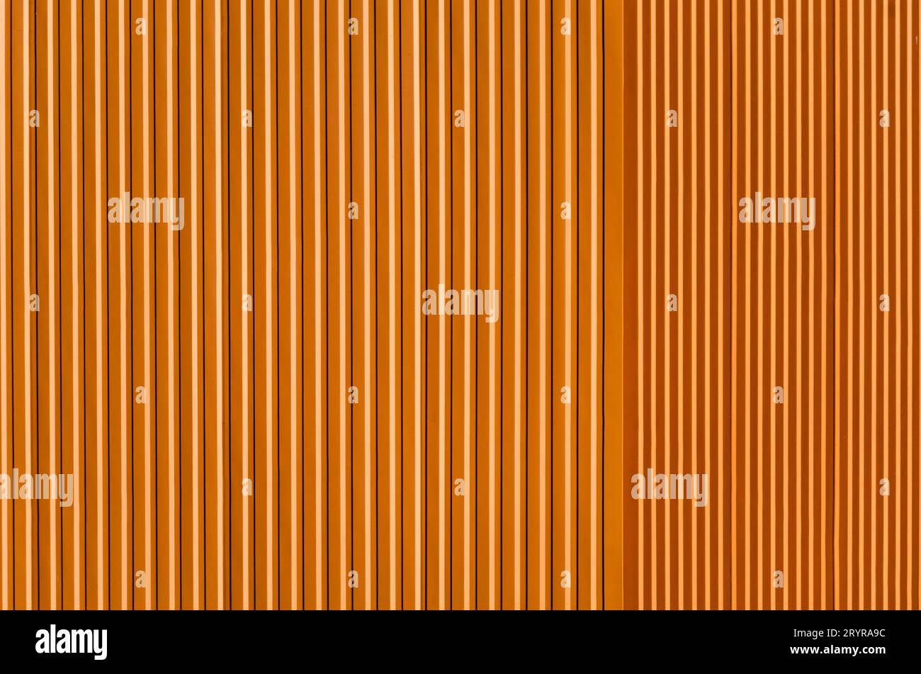 Orange vertical line pattern hi-res stock photography and images - Alamy