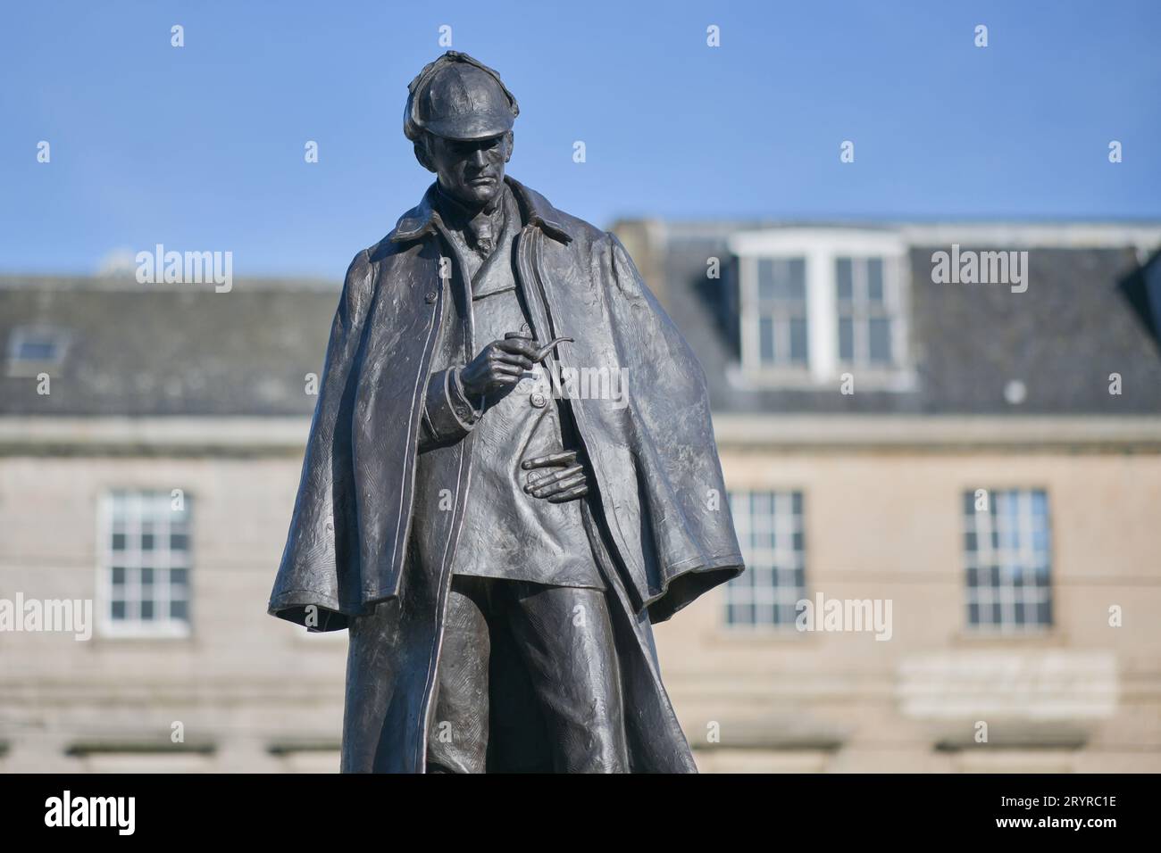 Edinburgh Scotland, UK 02 October 2023. The Sherlock Holmes statue at ...