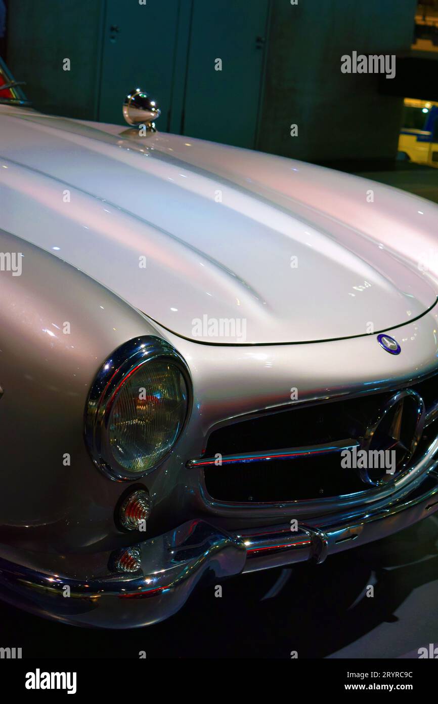 Beautiful Front Bumper of the Epic and Historical Mercedes-Benz 300SL ...