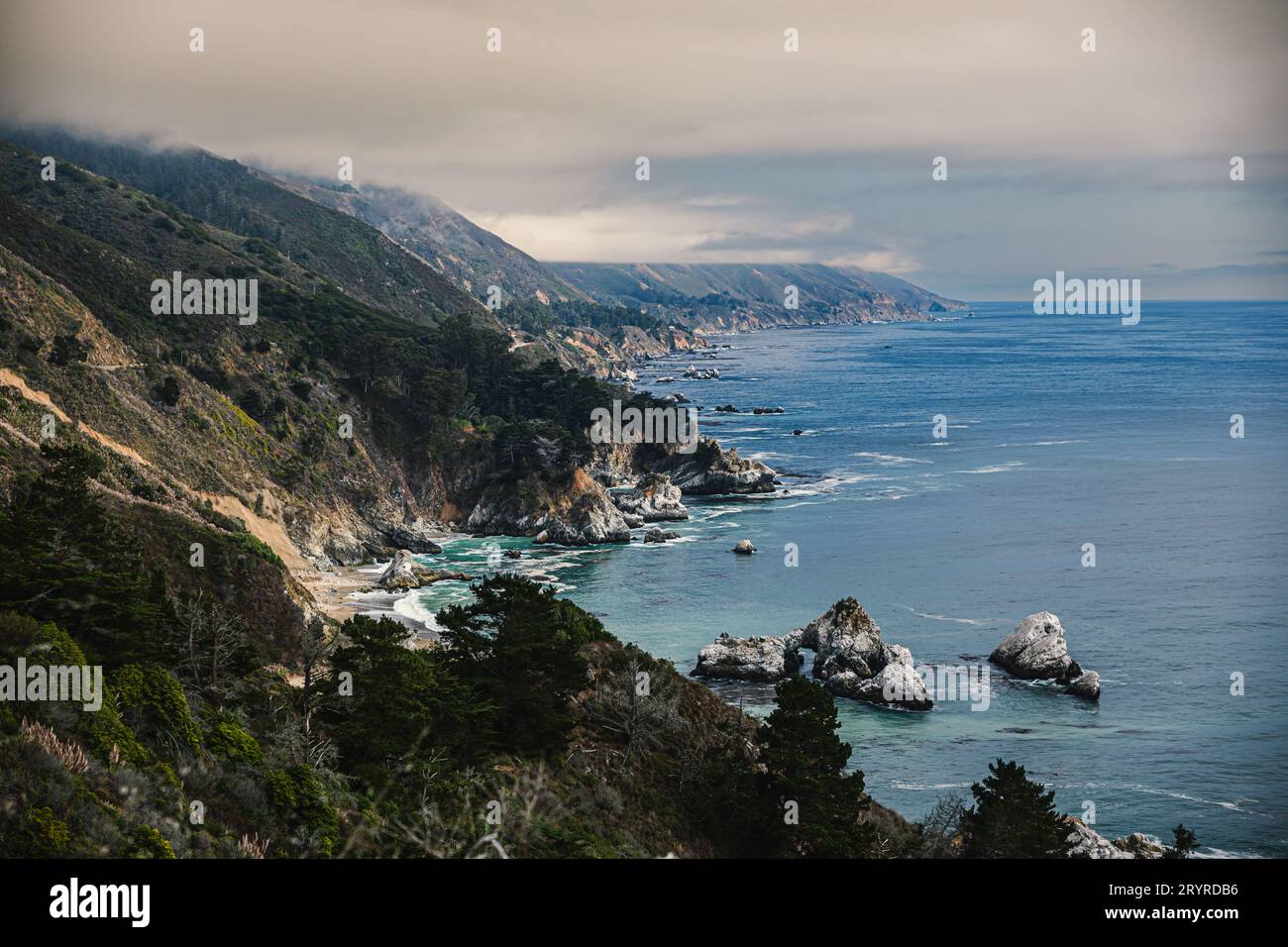 Coastline and cliffs in Big Sur on the Pacific Highway in California ...