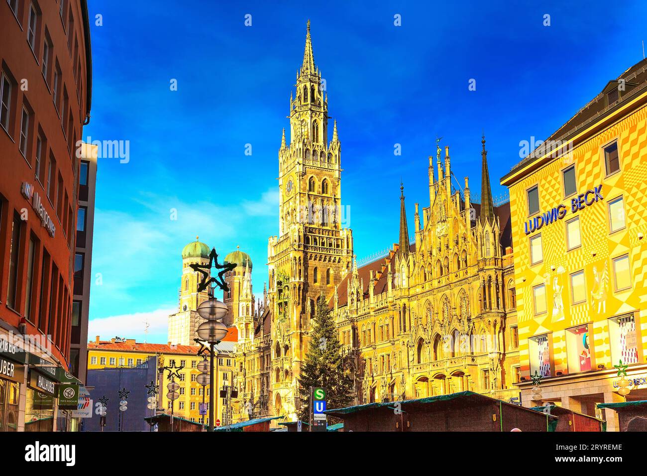 Christmas market closed germany hi-res stock photography and images - Alamy