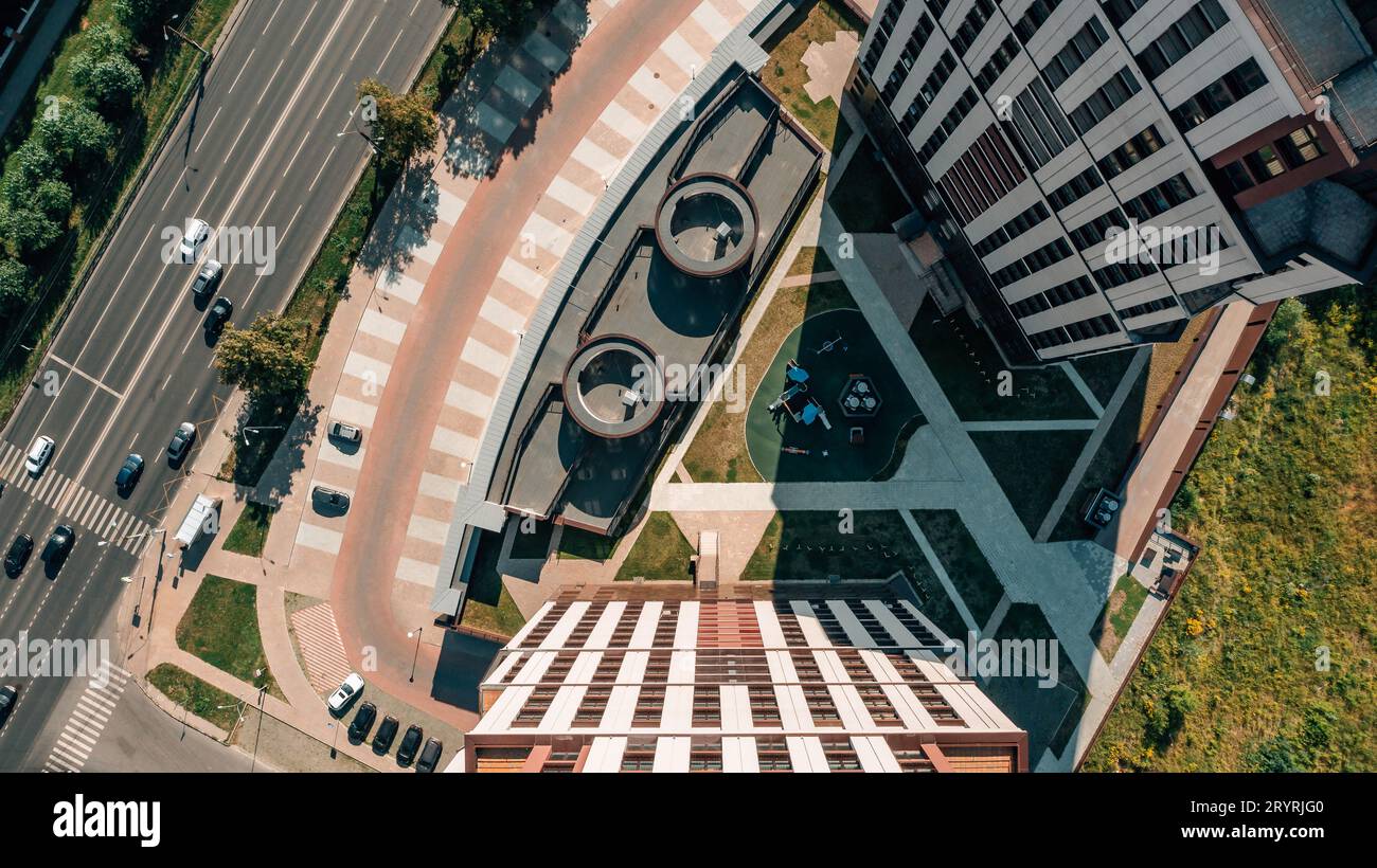 Triangle multi storey building hi-res stock photography and images - Alamy