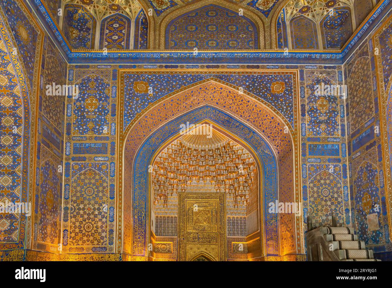 Tilya kori madrasah registan samarkand hi-res stock photography and ...