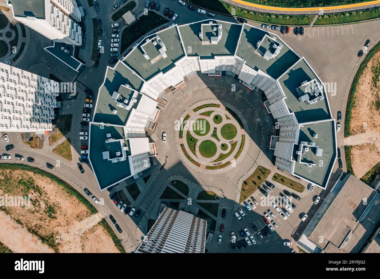 Semi circle geometry hi-res stock photography and images - Alamy