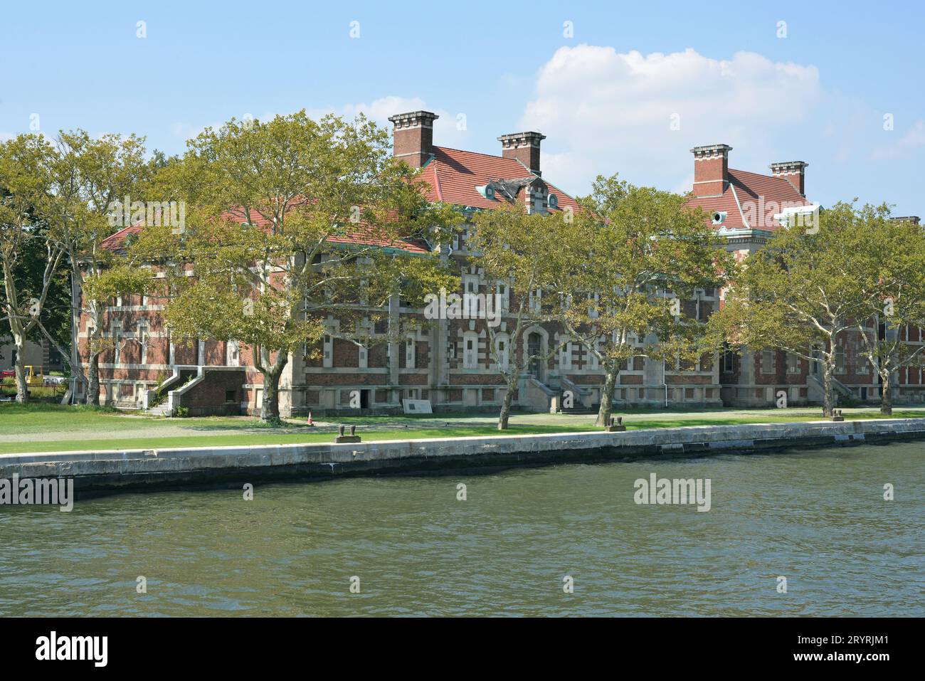 Ellis Island, the symbol of American immigration and the immigrants ...
