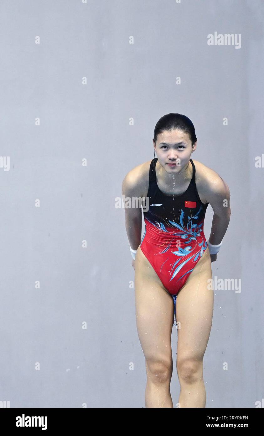 Hangzhou, China's Zhejiang Province. 2nd Oct, 2023. Lin Shan of China greets spectators after ...