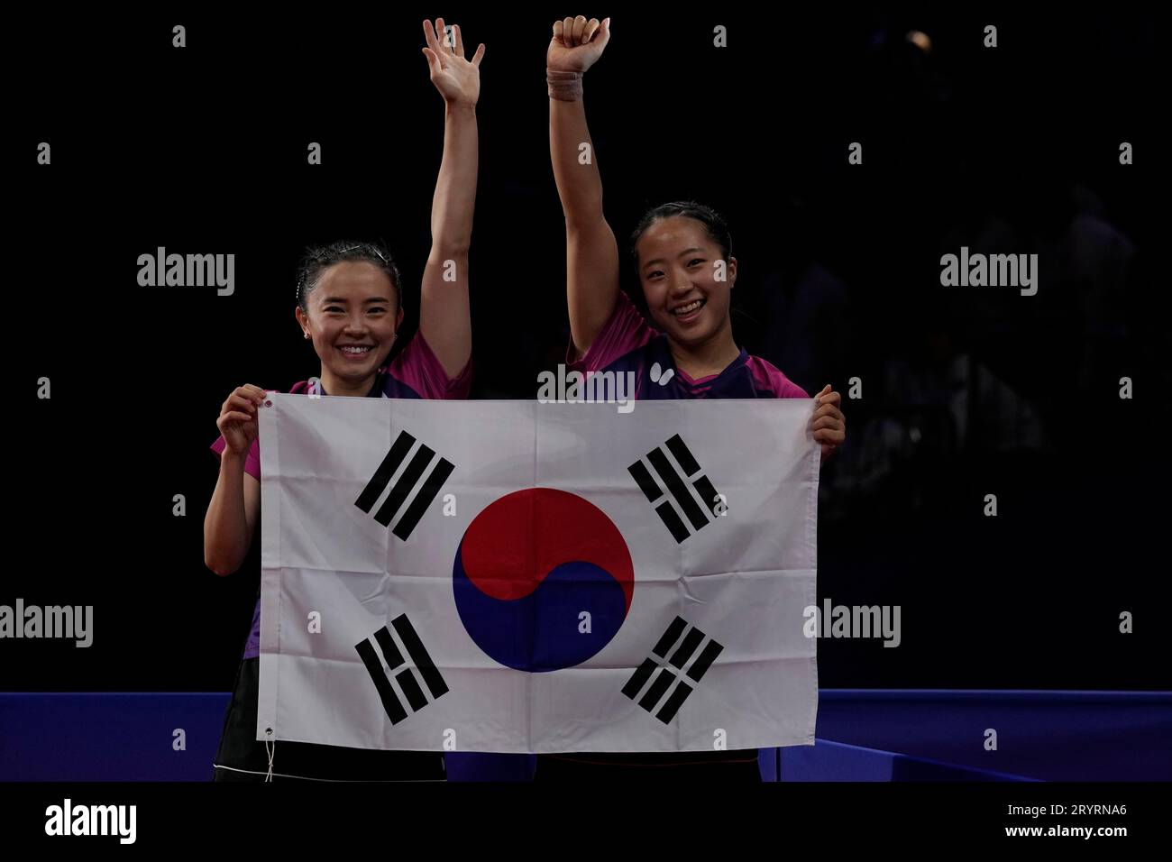 South Korea's Jeon Jihee, left and Shin Yubin poses for photographers ...