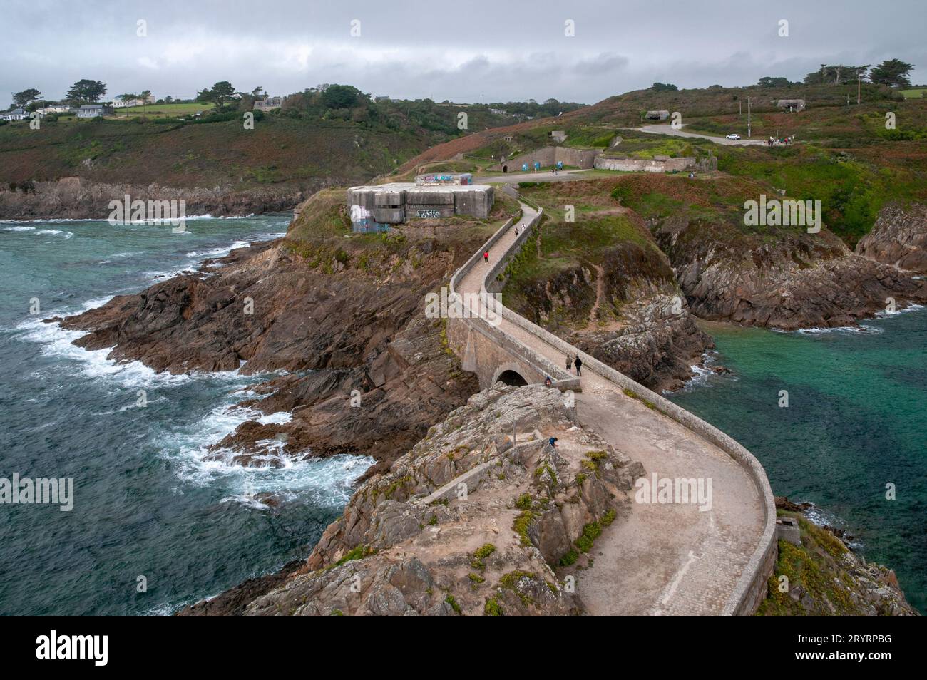Bridge leading to the Petit Minou lighthouse and an old bunker from WW2 ...