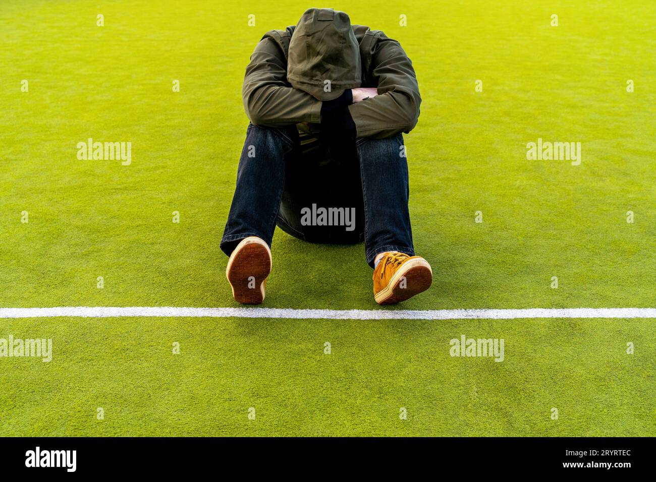 Hopeless hi-res stock photography and images - Alamy