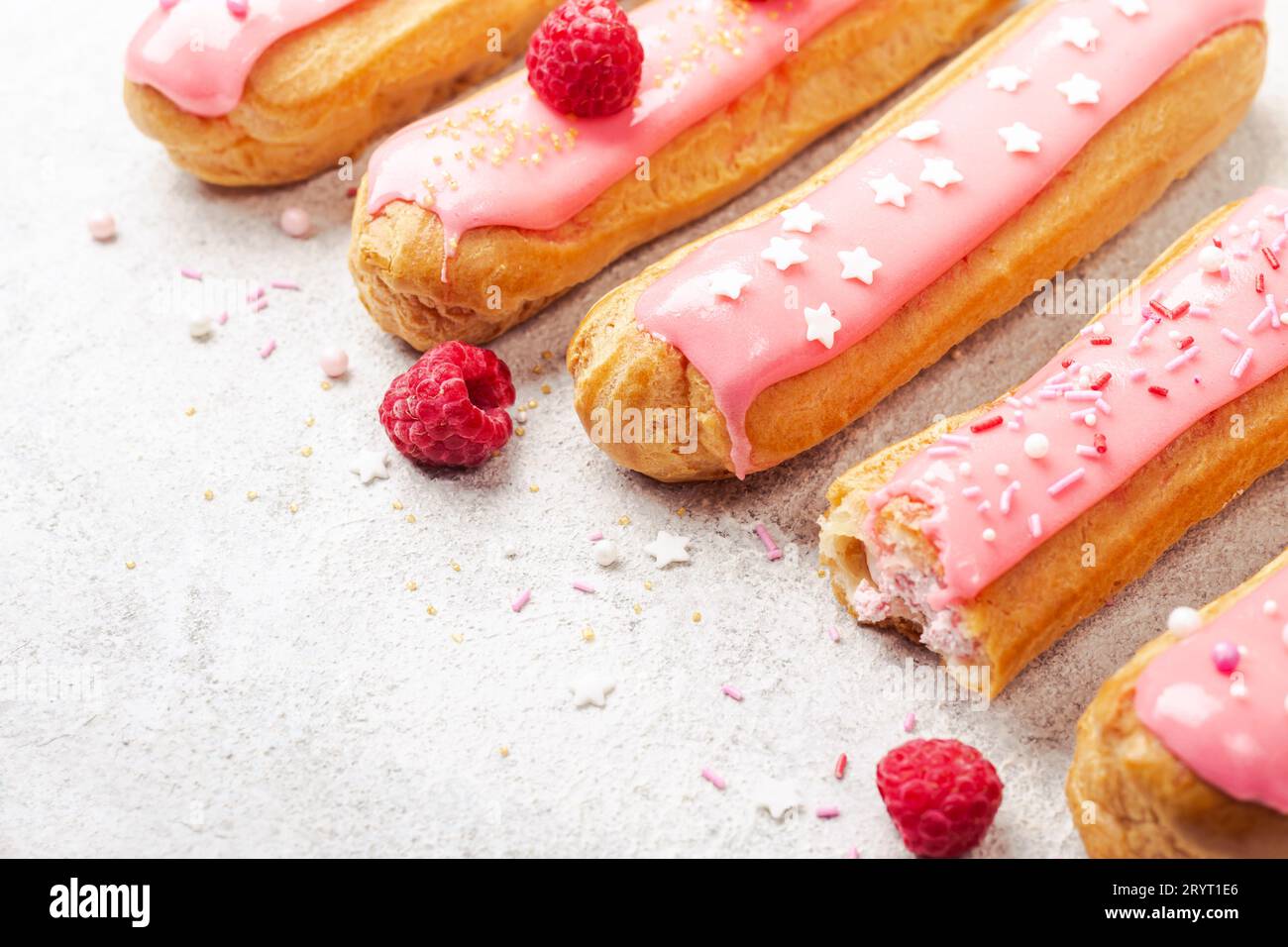 Pink eclairs hi-res stock photography and images - Alamy
