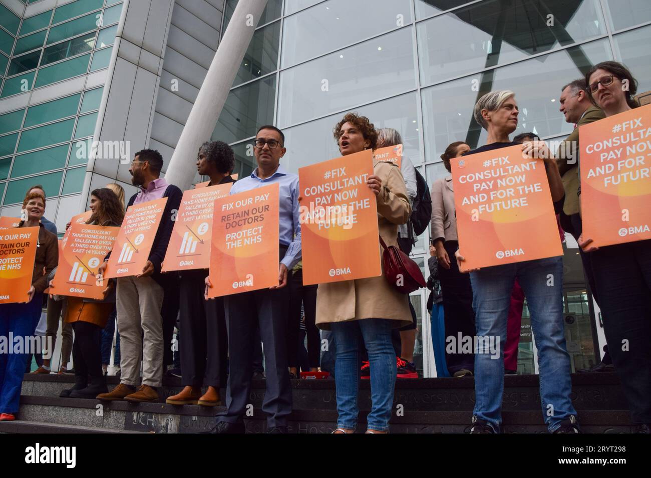 London, UK. 2nd October 2023. British Medical Association (BMA) picket ...