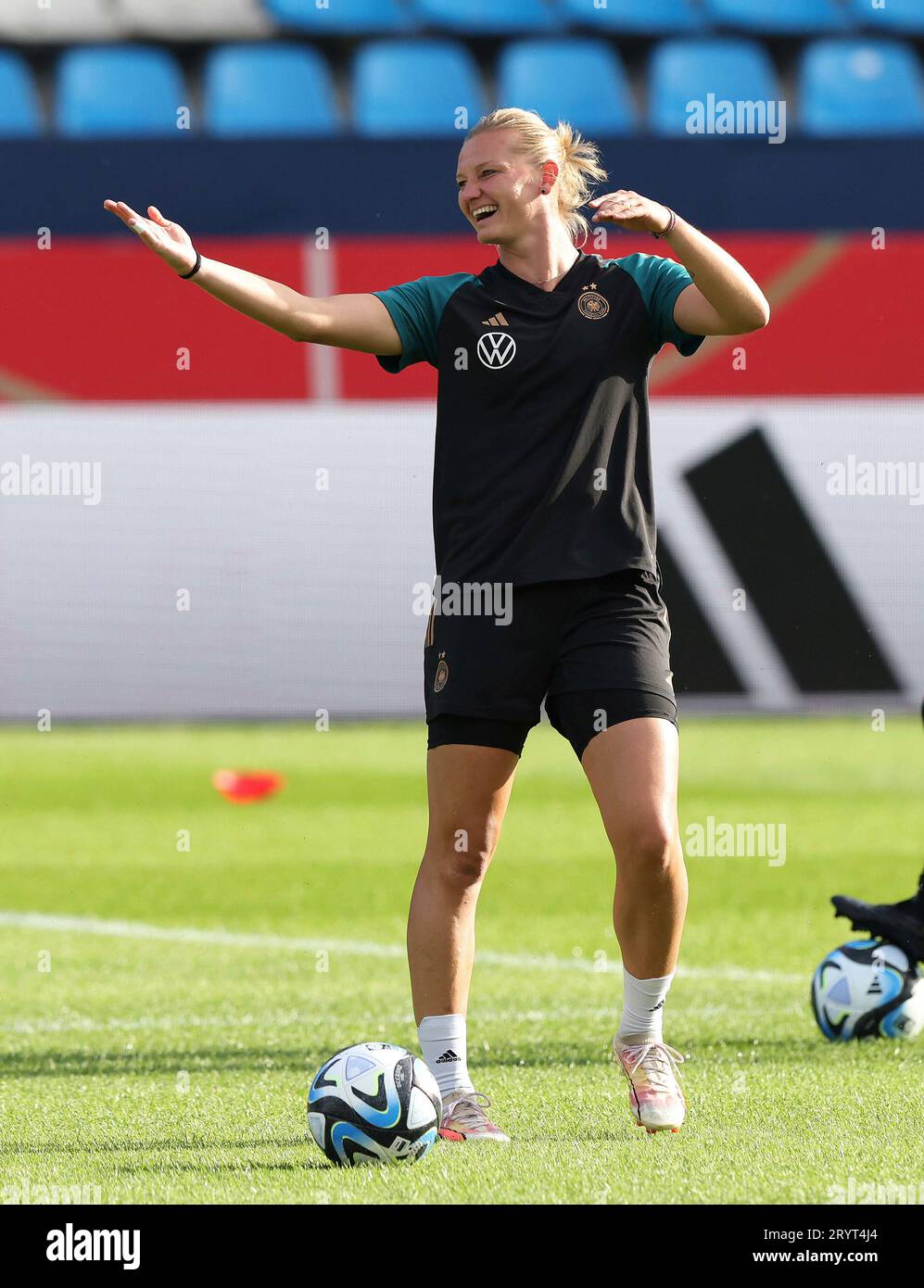 firo: 09/25/2023, soccer, football, women, women's football DFB women's ...