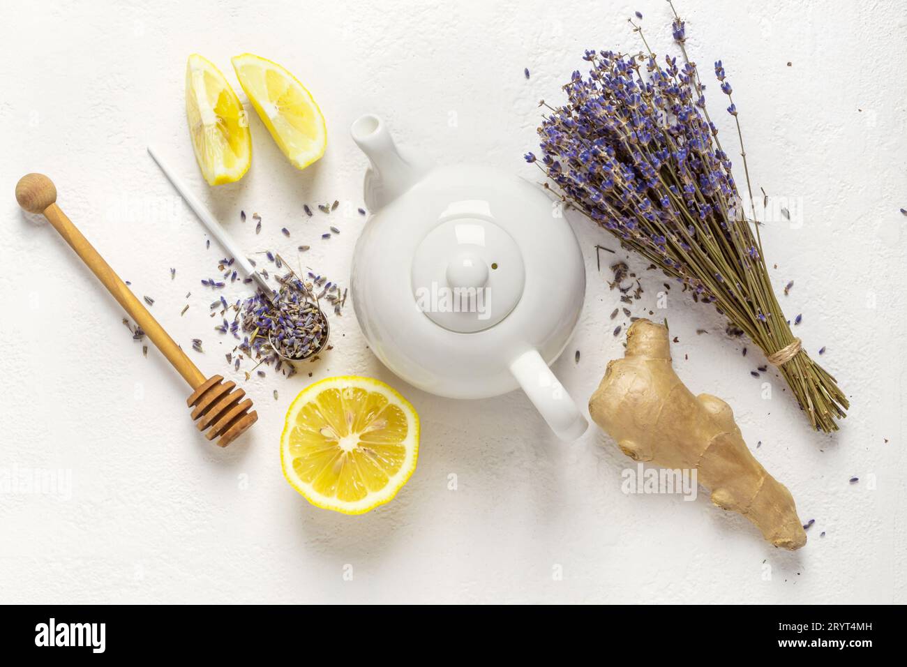 Lavender lemon drink hi-res stock photography and images - Alamy