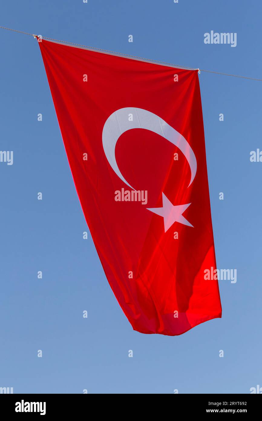 Turkish flag against blue sky hi-res stock photography and images - Alamy