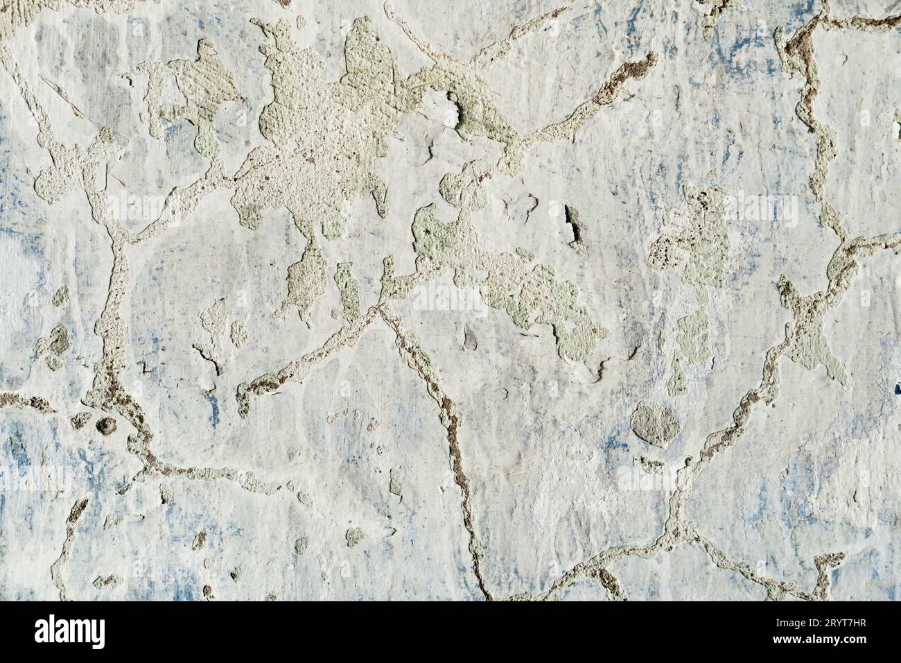 Crumbling stucco hi-res stock photography and images - Alamy