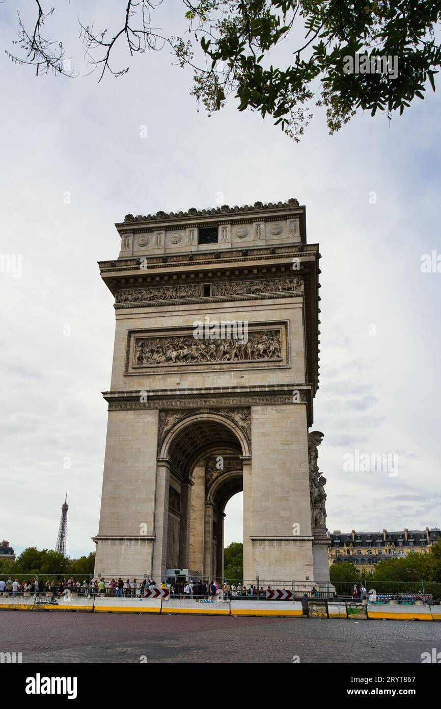 Famous Monuments In Paris France