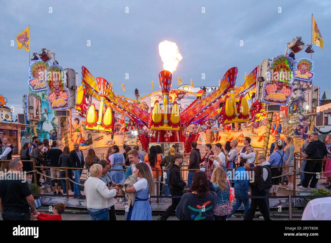 Muenchen, Impressionen zum 188. Muenchner Oktoberfest auf der ...