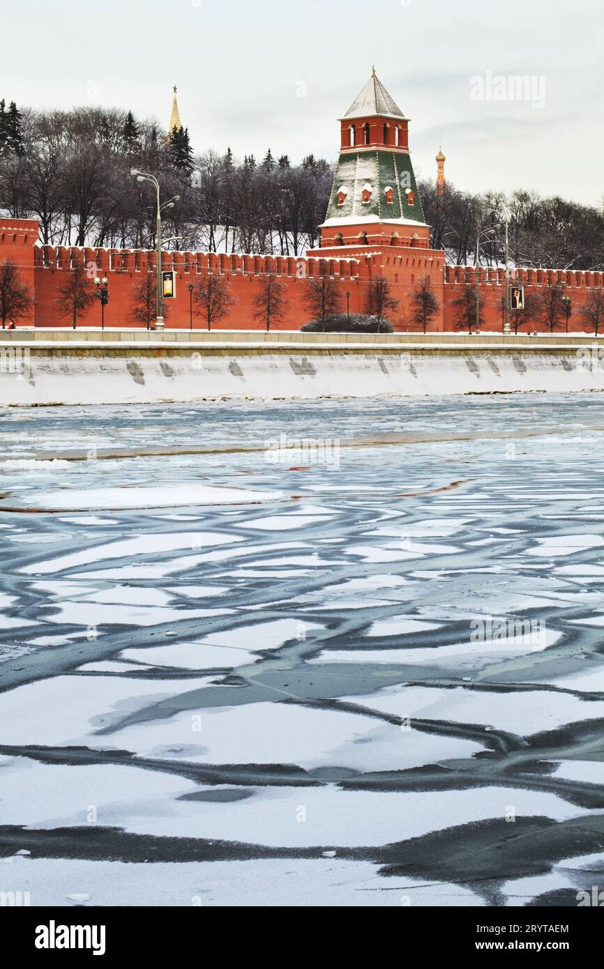 First bank tower hi-res stock photography and images - Alamy
