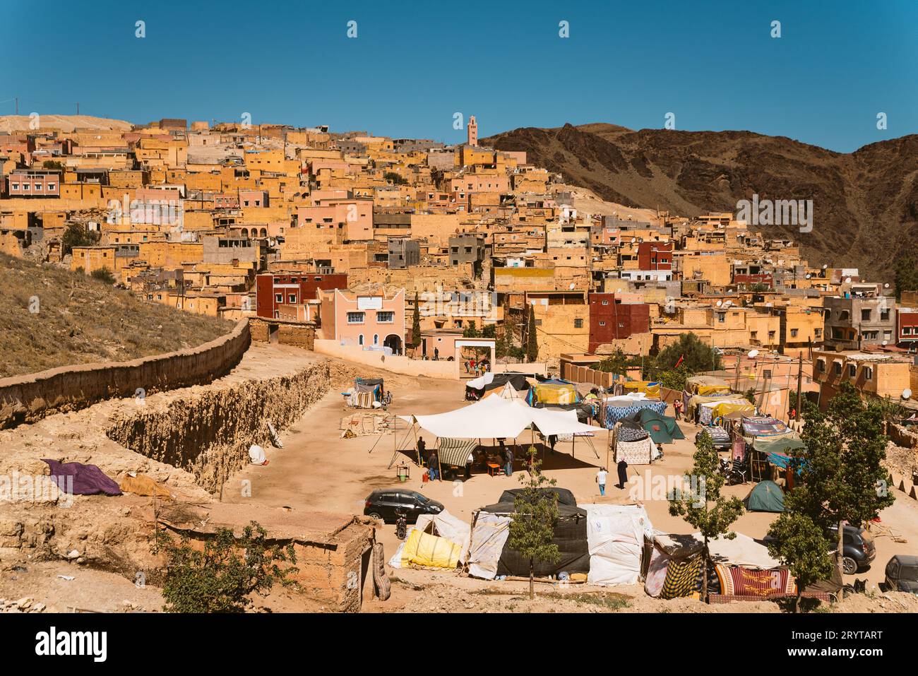 Moroccan village hi-res stock photography and images - Alamy