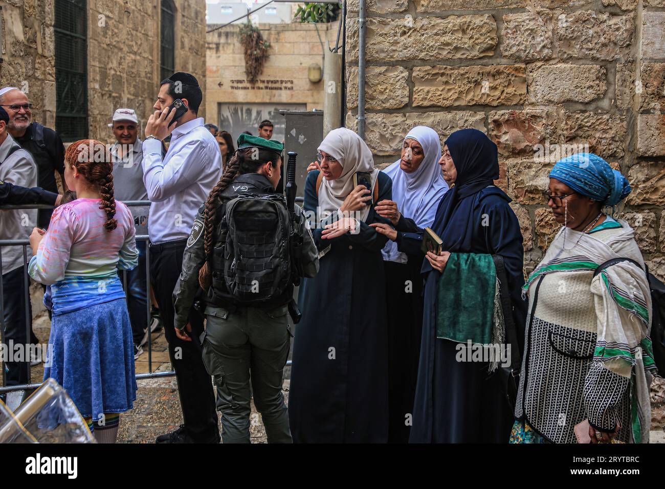 Silsilah gate hi-res stock photography and images - Alamy