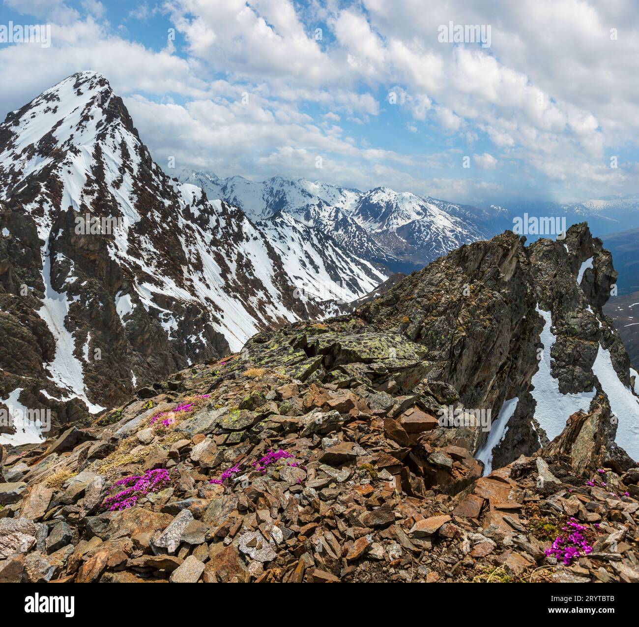 Precipice range hi-res stock photography and images - Alamy