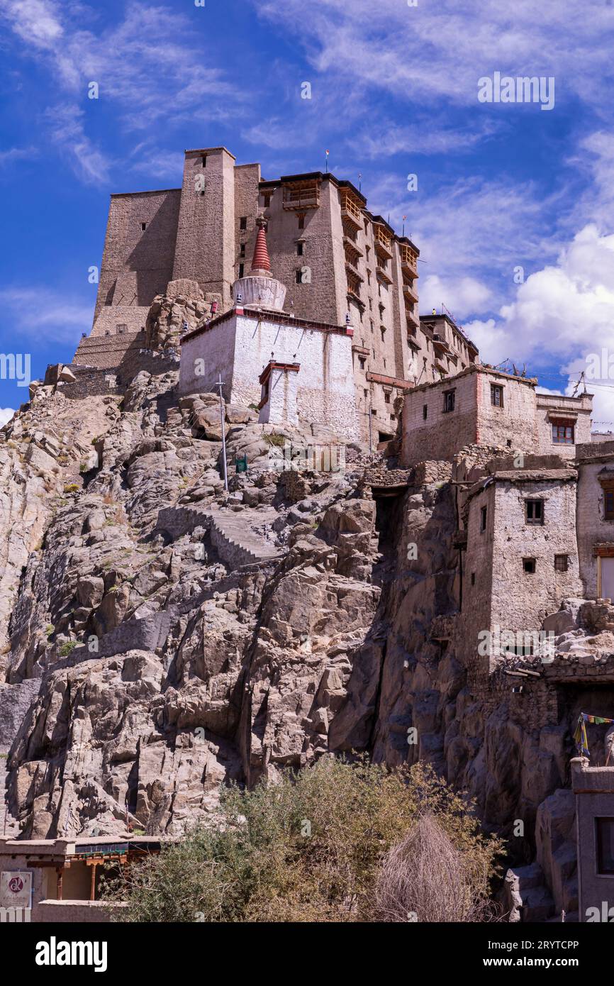 Medieval india architecture hi-res stock photography and images - Alamy