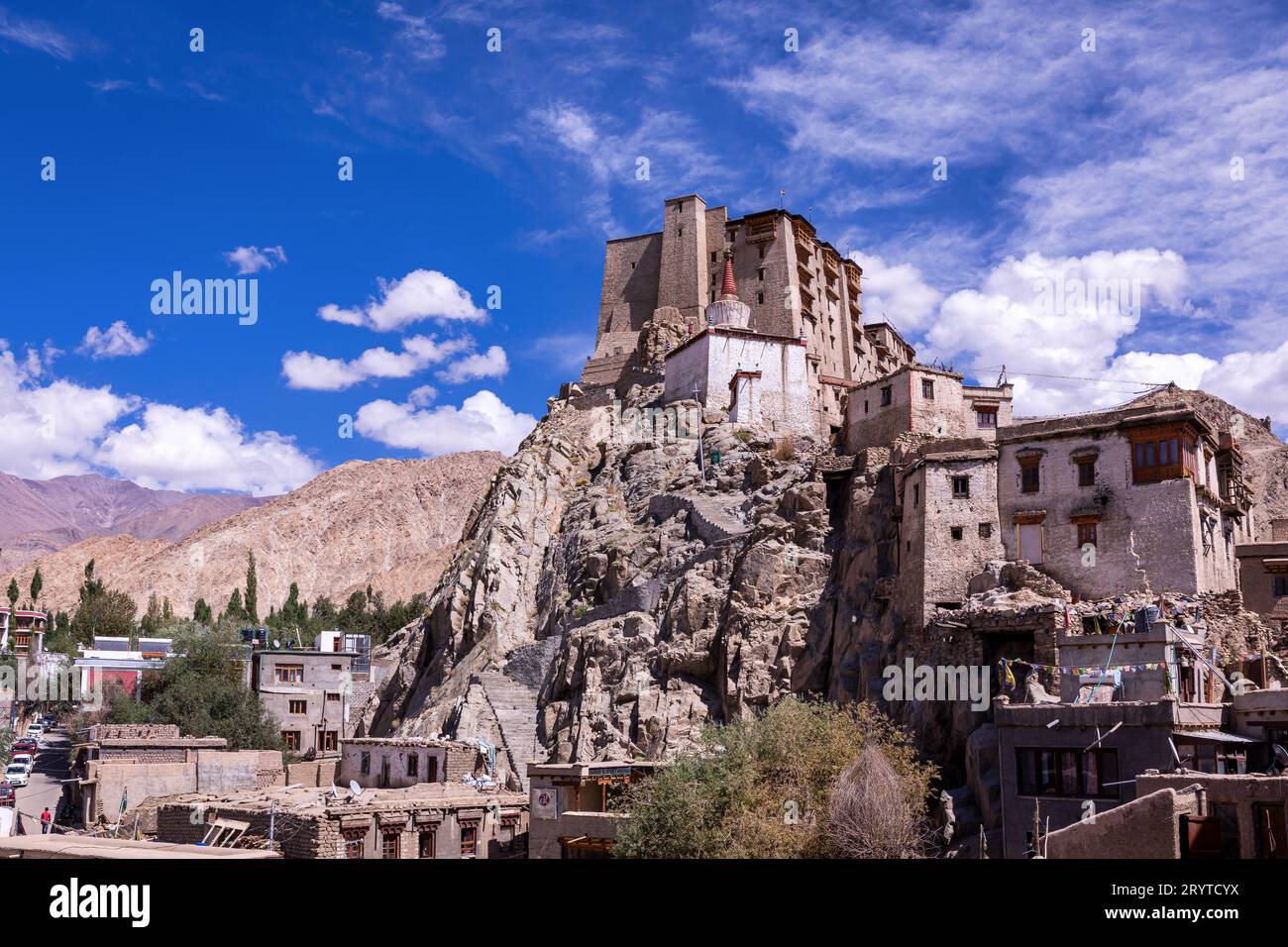 Medieval india architecture hi-res stock photography and images - Alamy
